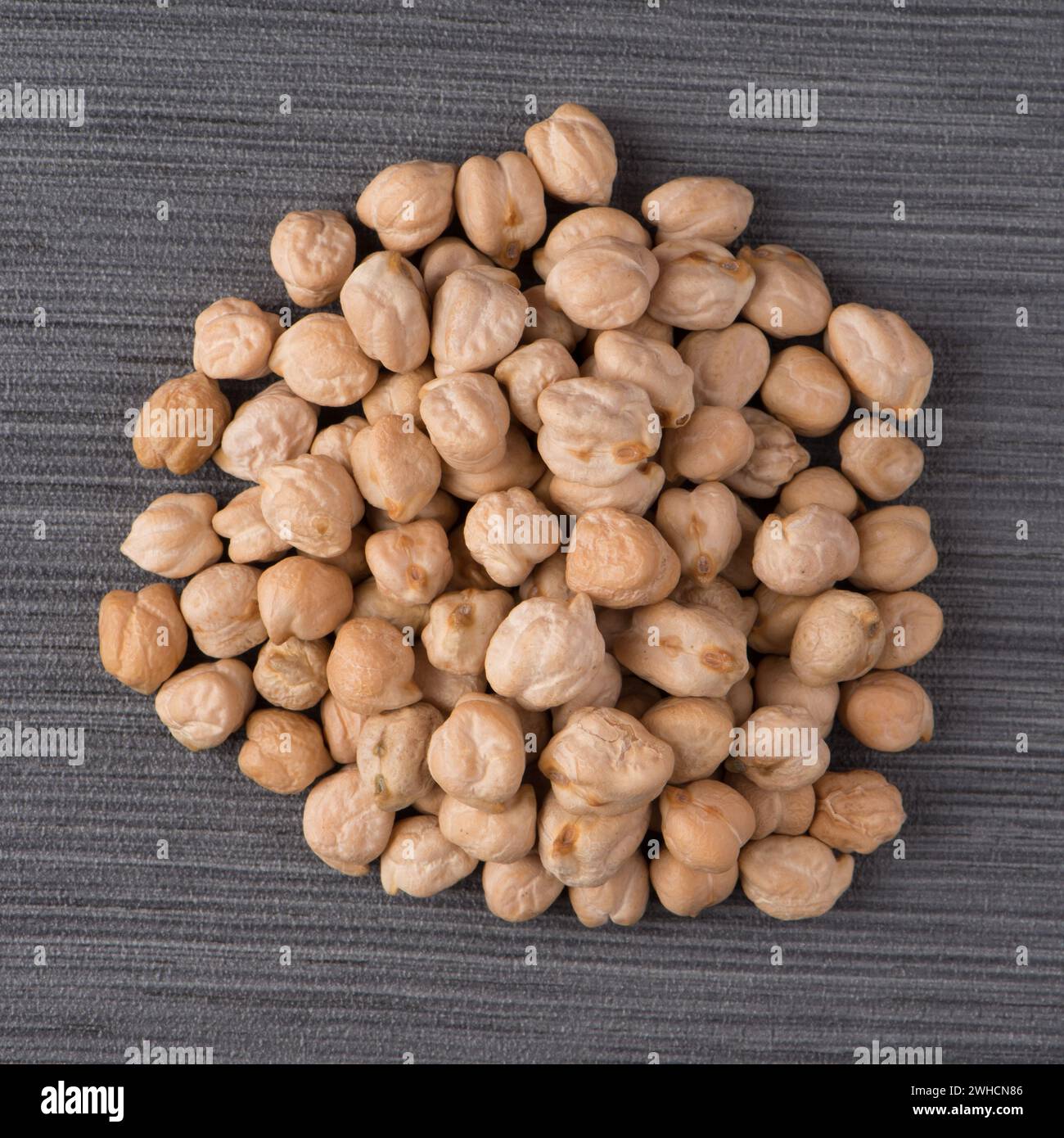 Pea circle hi-res stock photography and images - Alamy