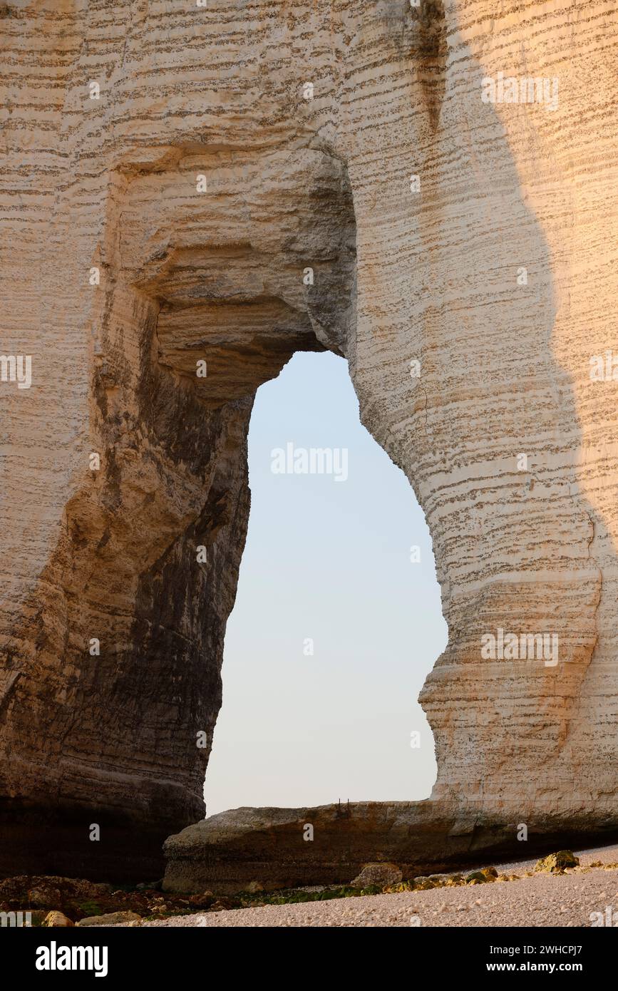 Manneporte rock arch hi-res stock photography and images - Alamy