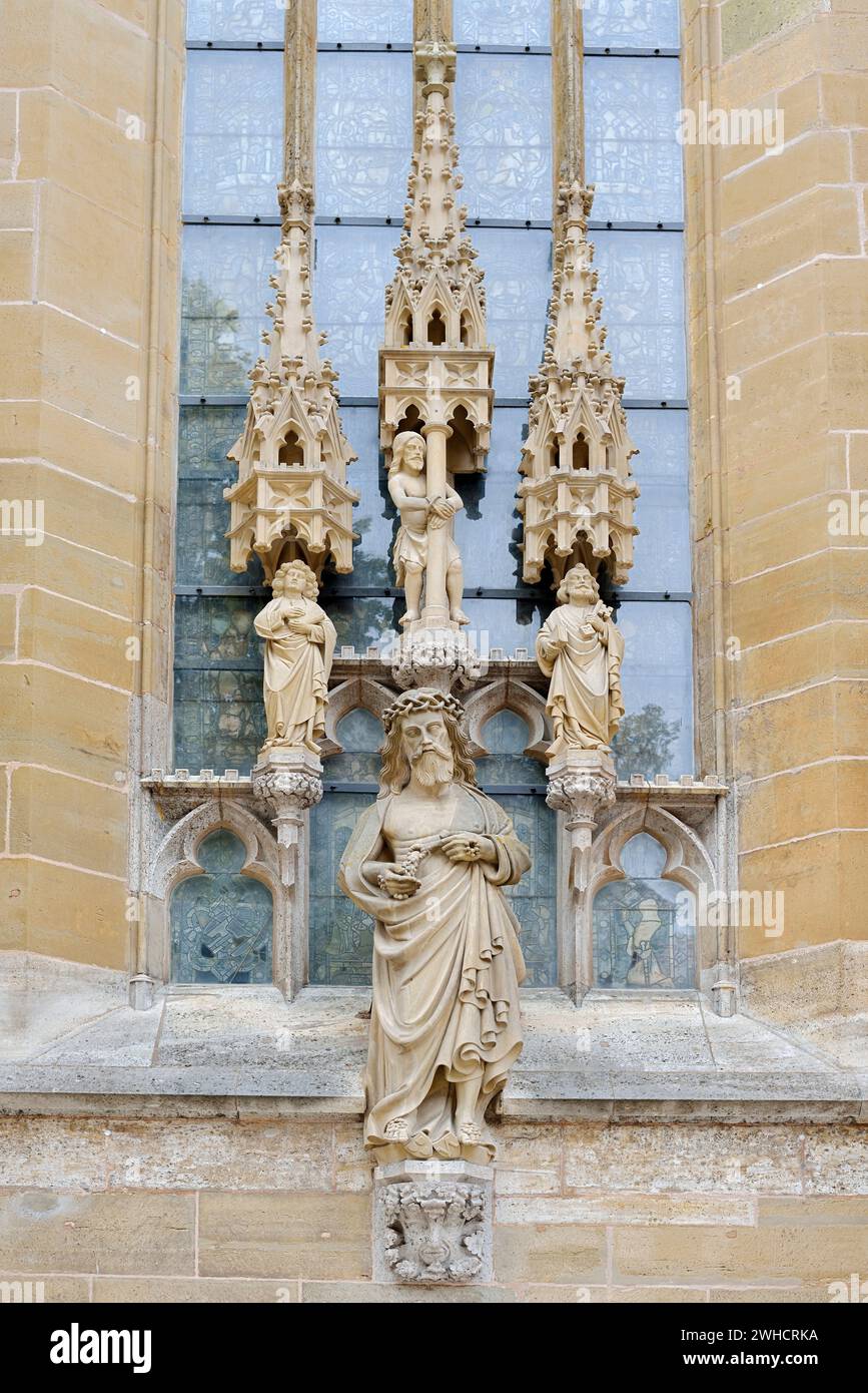 Church windows with statues, St. Jakob parish church, Rothenburg ob der ...