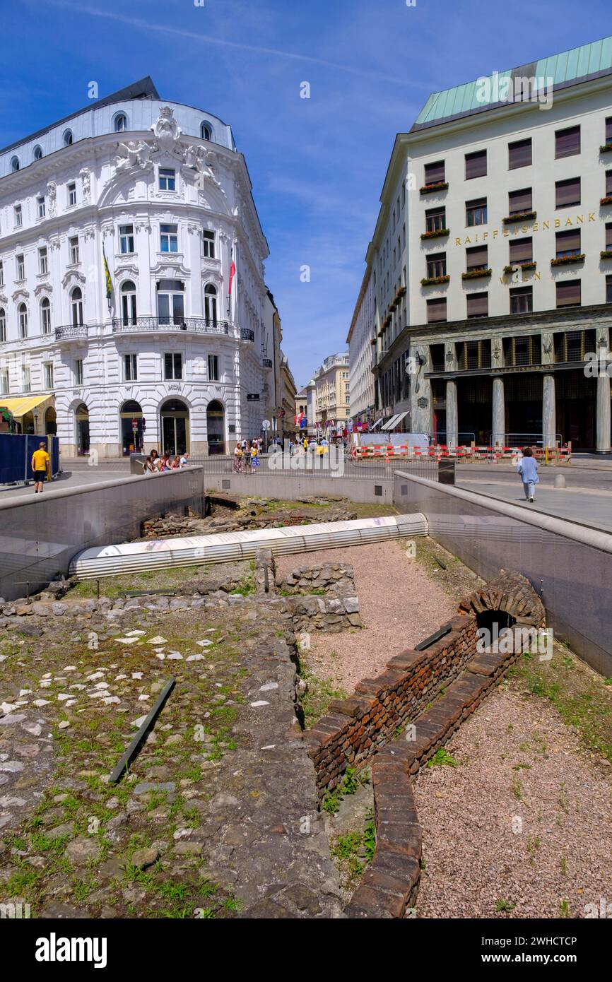 Archeology excavation square hi-res stock photography and images - Alamy