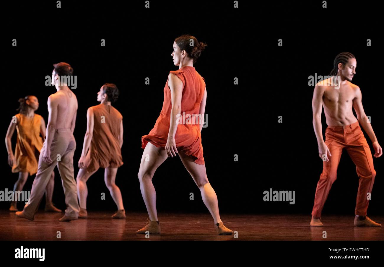 Sadlers Wells, London, UK. 9th Feb, 2024. Dress rehearsal of Agora by ...