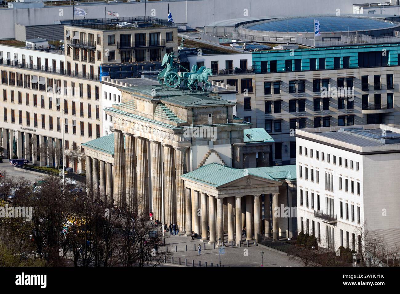 The brandenburg gate aerial hi-res stock photography and images - Alamy