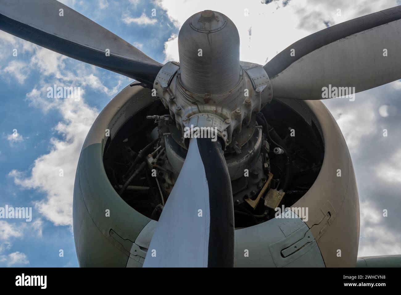 Radial engine hi-res stock photography and images - Alamy