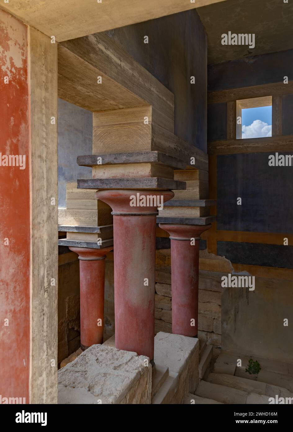A picture of the North Lustral Basin at the Knossos Palace Stock Photo ...
