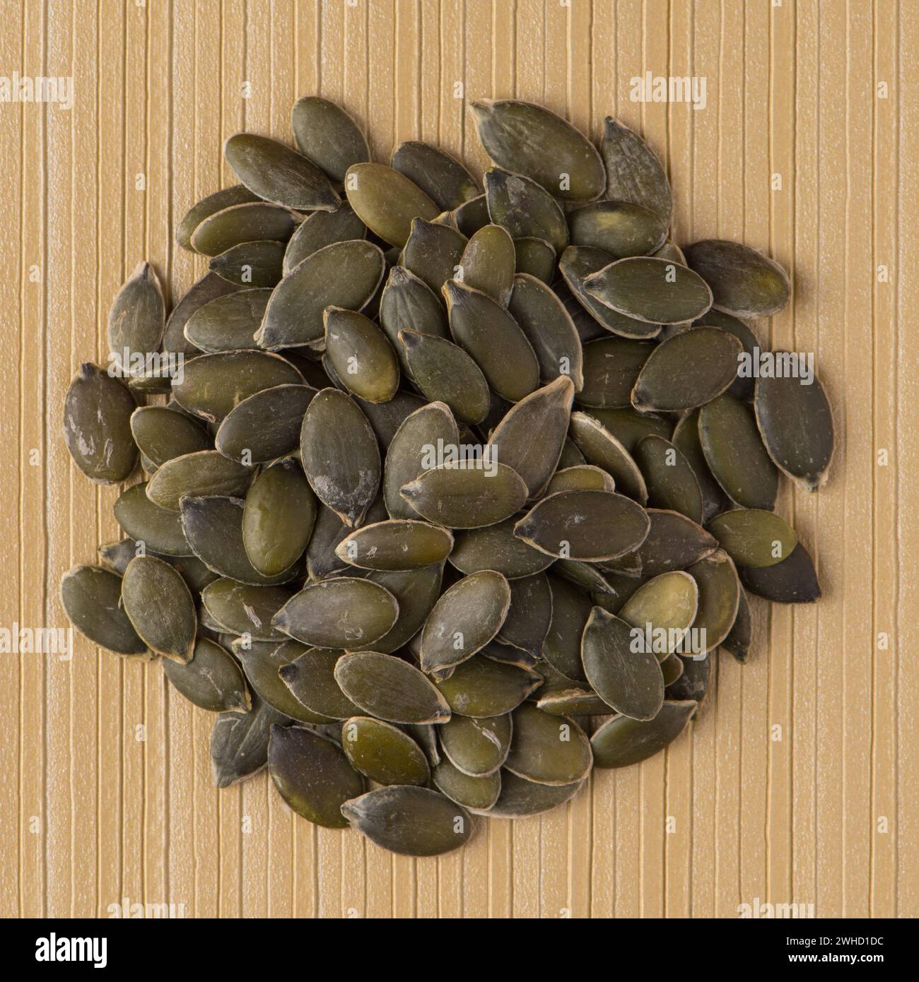 Fat circle hi-res stock photography and images - Alamy