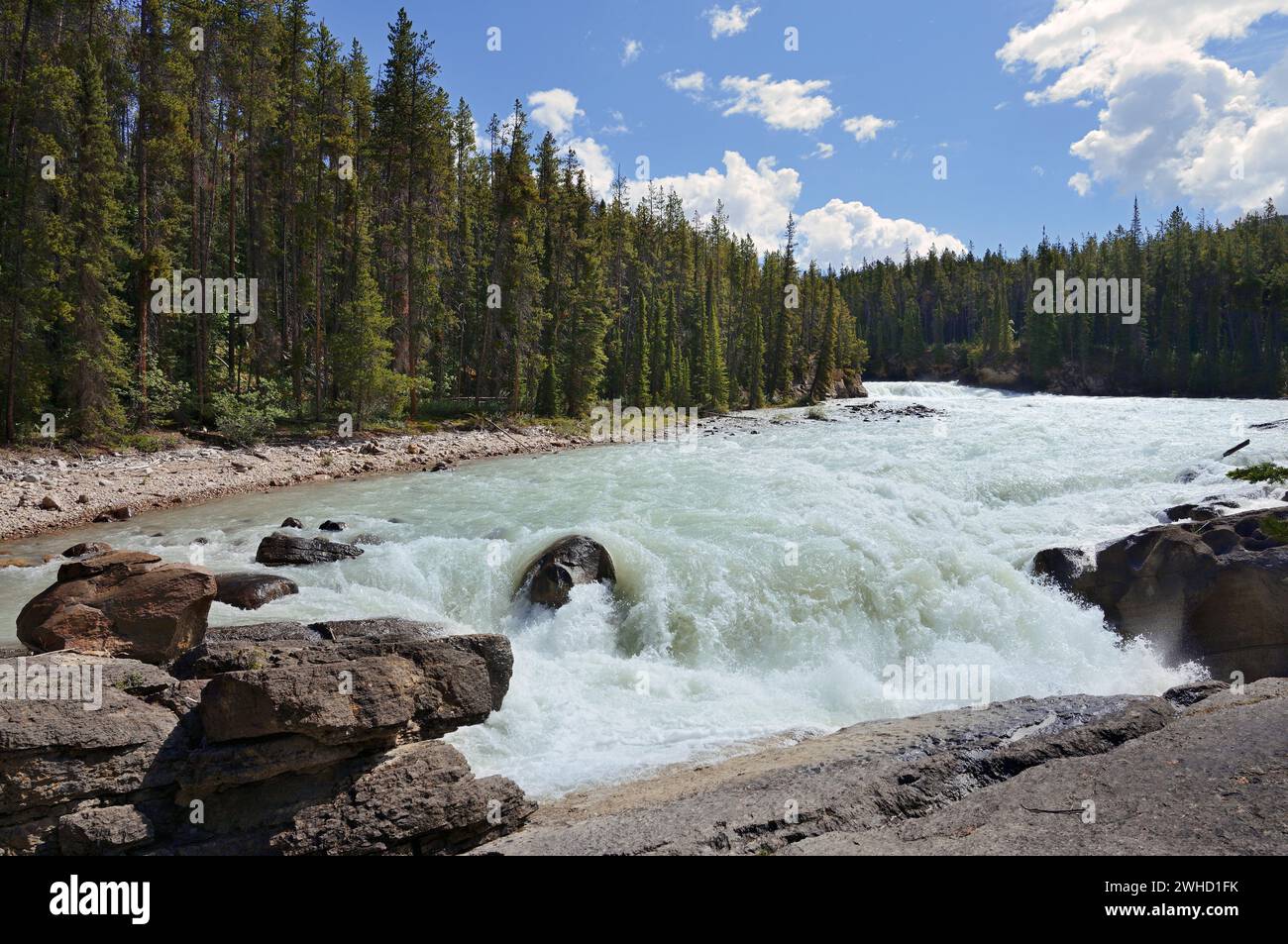 Sunwapta River, Icefields Parkway, Jasper National Park, Alberta ...