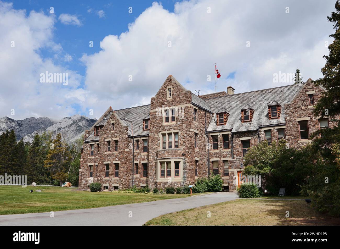 Banff national park admin building hi-res stock photography and images ...