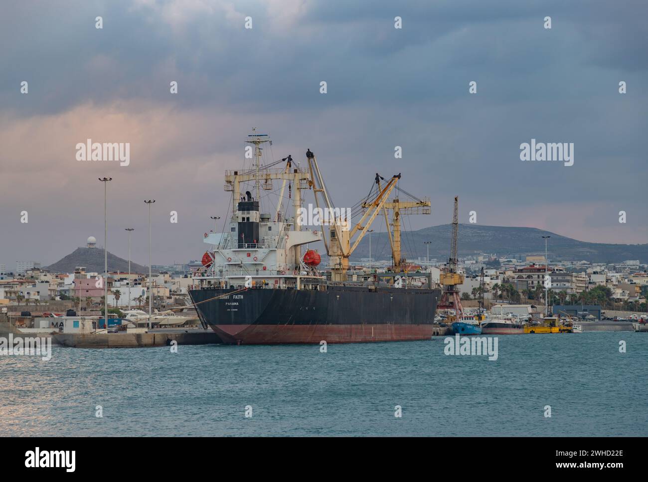 Palace industrial archeology hi-res stock photography and images - Alamy