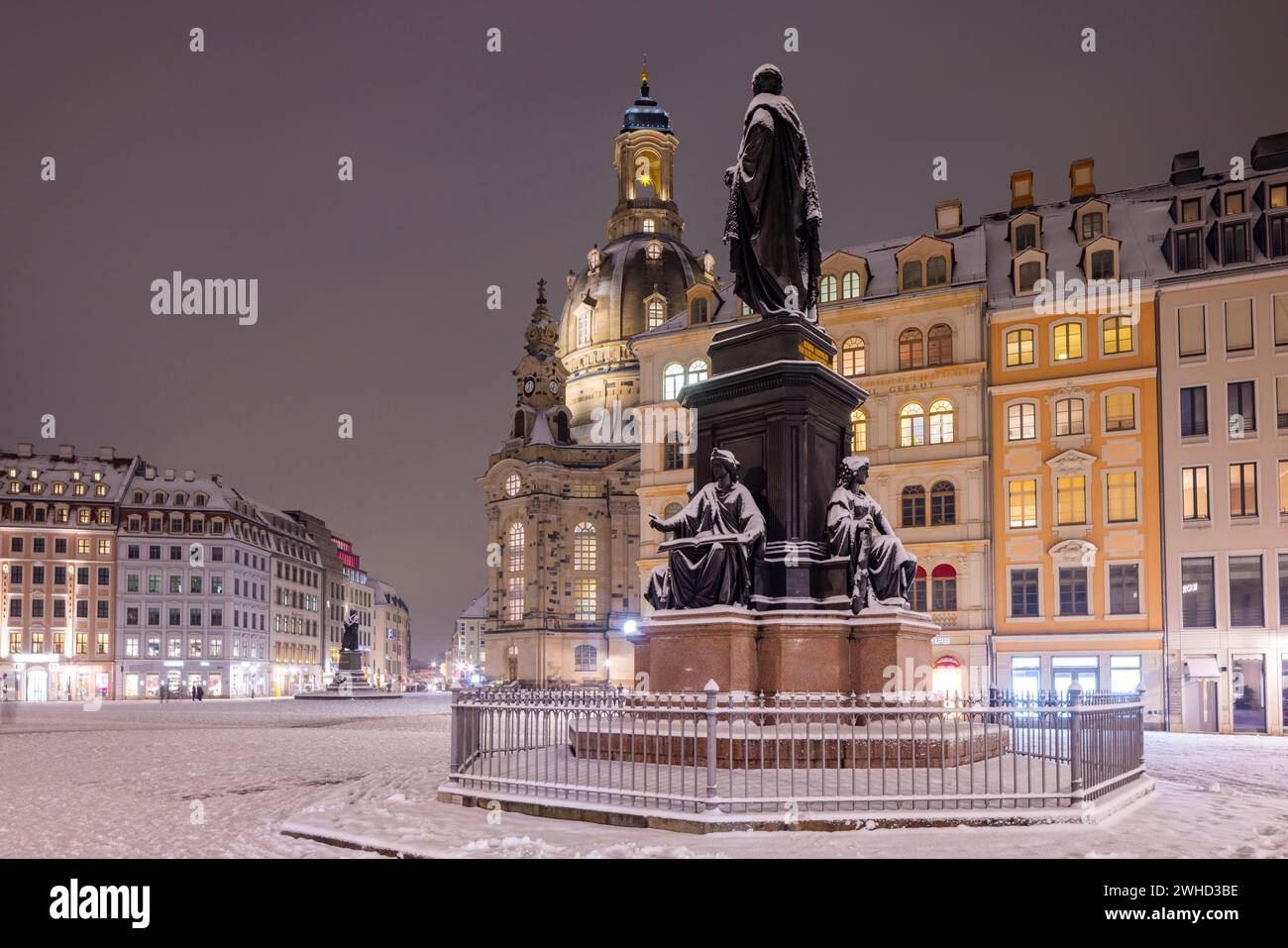 The old town centre of Dresden with its historic buildings. Neumarkt ...