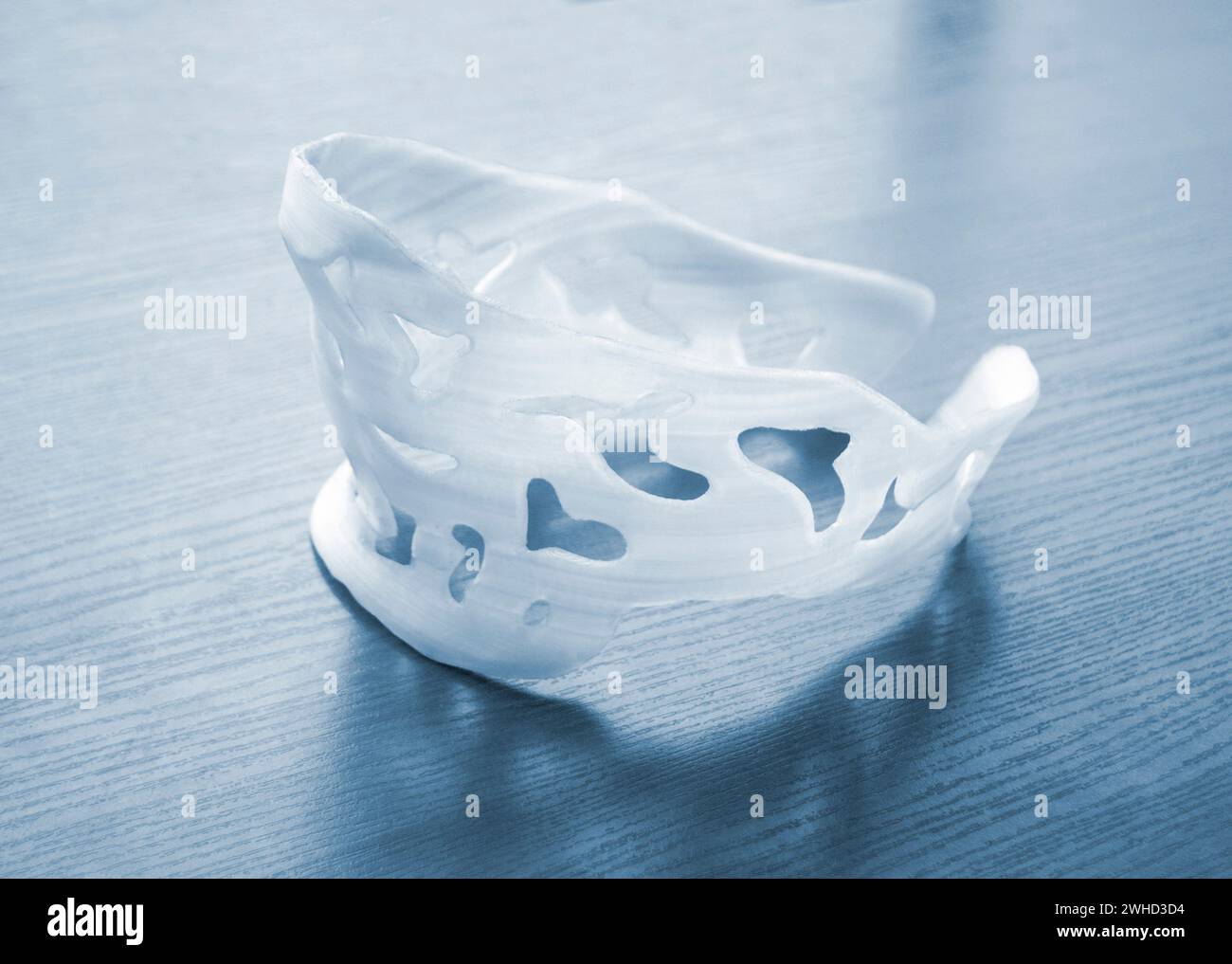 Neck splint corset prosthesis langet printed on a 3D printer from ...