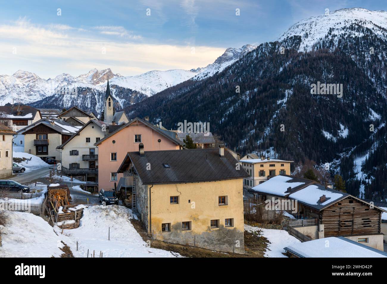 Scuol guarda hi-res stock photography and images - Alamy