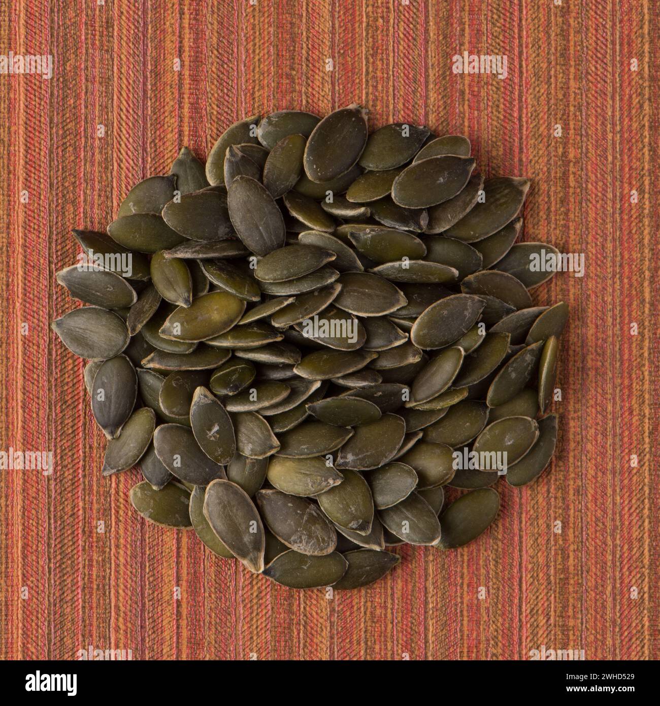 Fat circle hi-res stock photography and images - Alamy