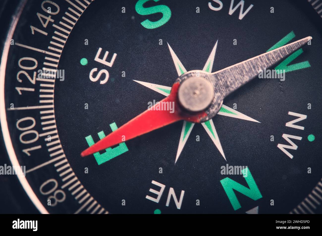 Heading east direction hi-res stock photography and images - Alamy