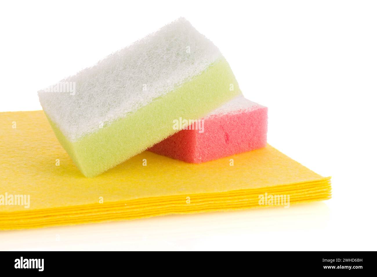 Scrubbing cloth hi-res stock photography and images - Alamy