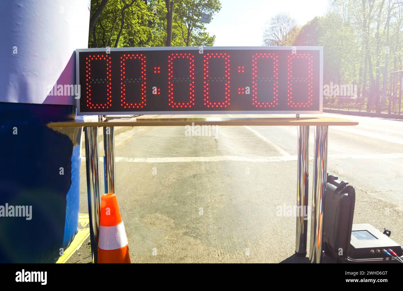 Led screen athlete hi-res stock photography and images - Alamy
