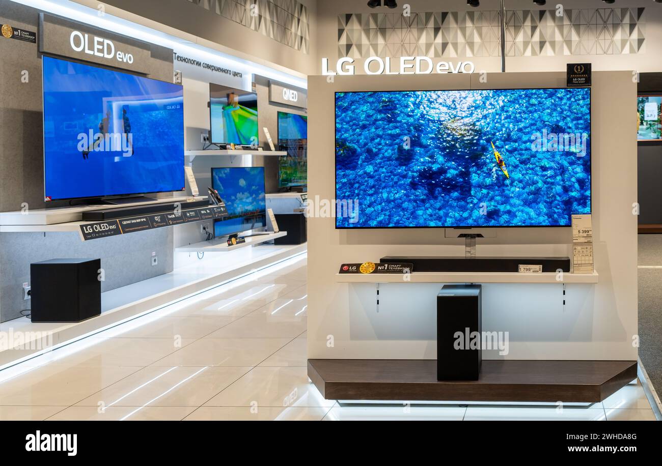 Oled tvs store 2024 hi-res stock photography and images - Alamy