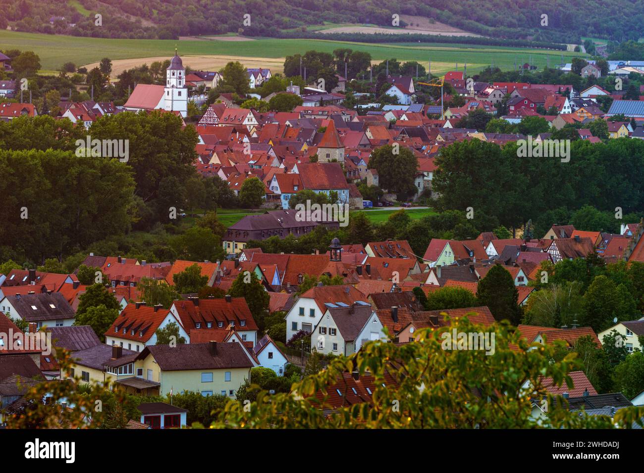 Evening mood over Sommerhausen am Main and its vineyards, Würzburg ...