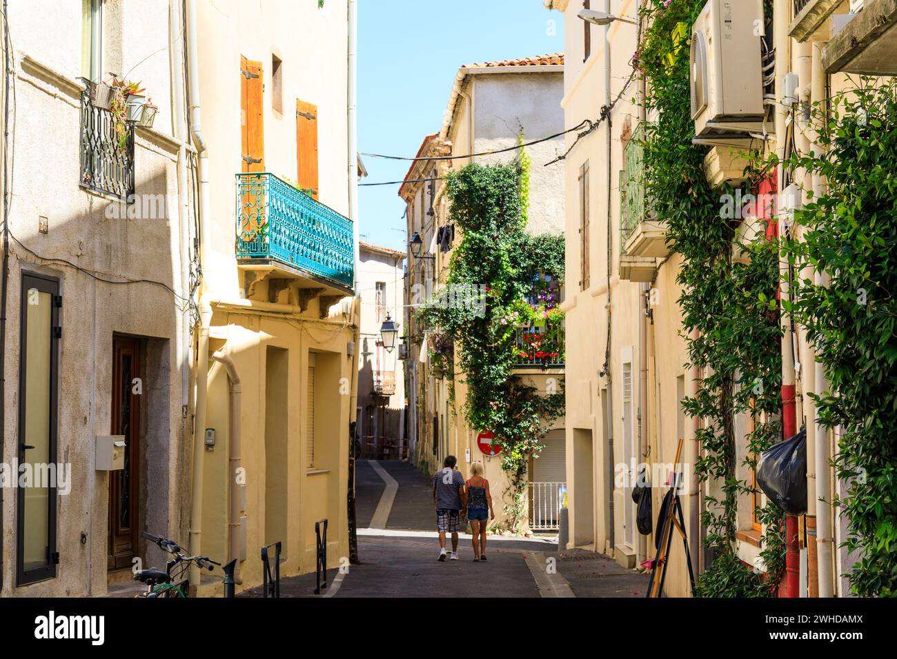 Meze france hi-res stock photography and images - Alamy
