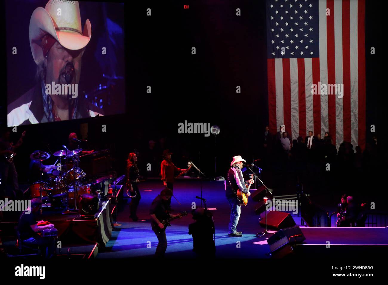 FILE - Toby Keith performs during the inaugural concert for Republican ...