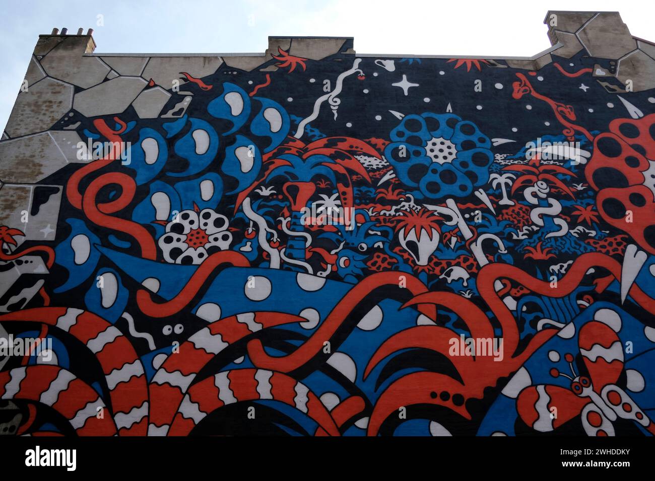 Sweden, Malmö, mural, red and blue and white Stock Photo - Alamy