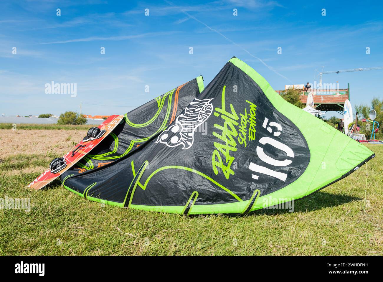 Kite boarding equipment hi-res stock photography and images - Alamy