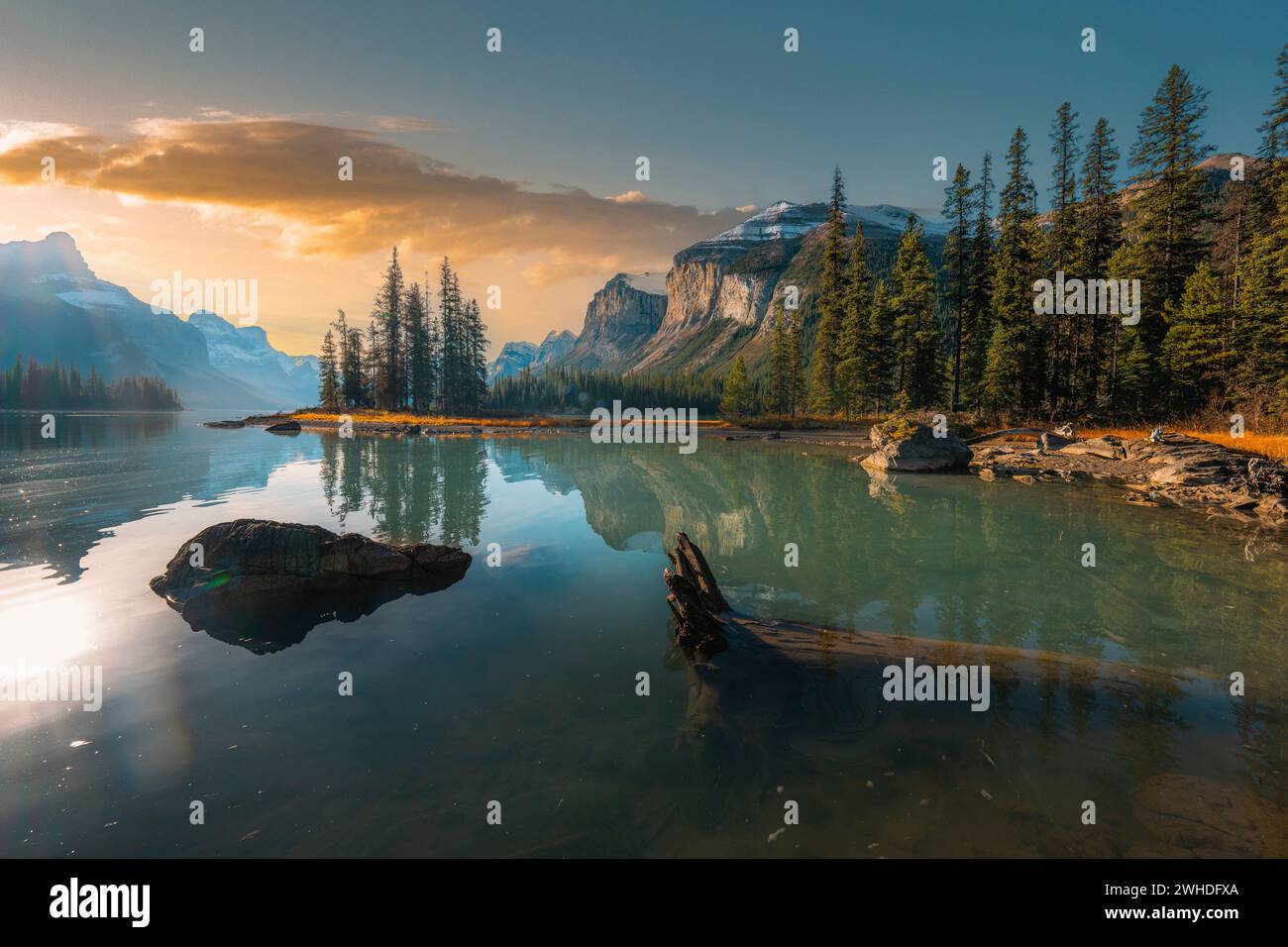 Spirit island hi-res stock photography and images - Alamy