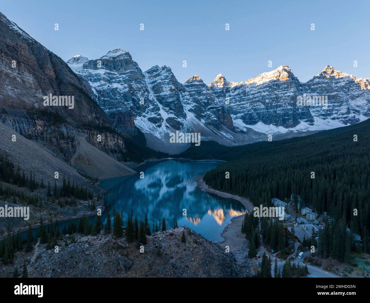 Canada, Banff, Moraine Lake - near Lake Louise Stock Photo - Alamy