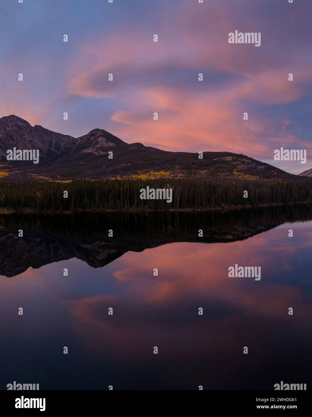 Pyramid island hi-res stock photography and images - Alamy