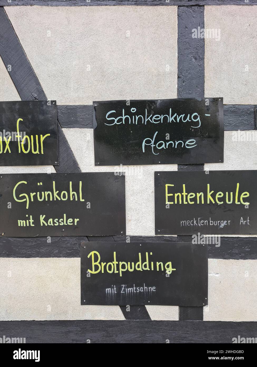 Handwritten signs hi-res stock photography and images - Alamy