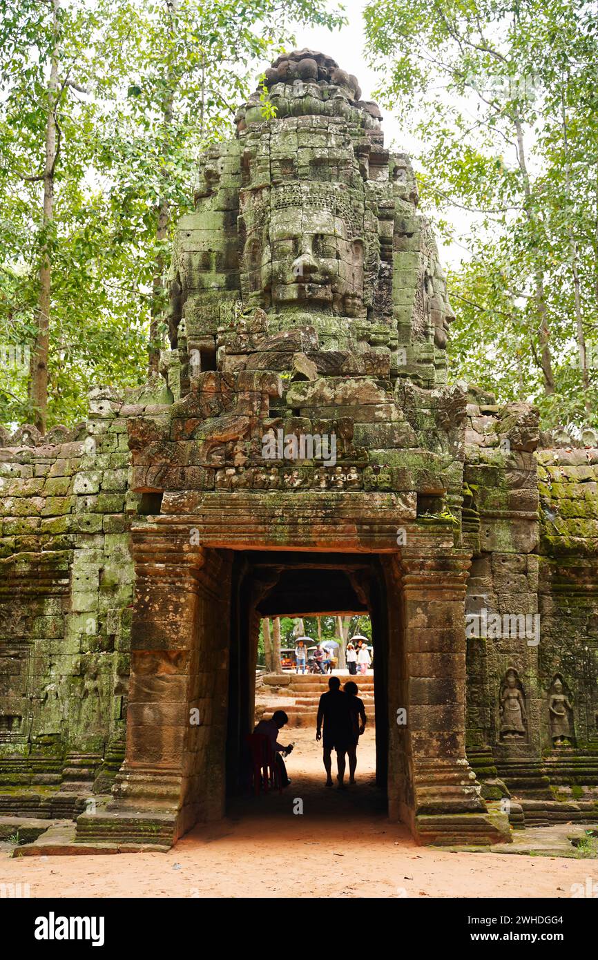 Angkor Thom outer gates have a smiling Buddha carved in stone on each ...