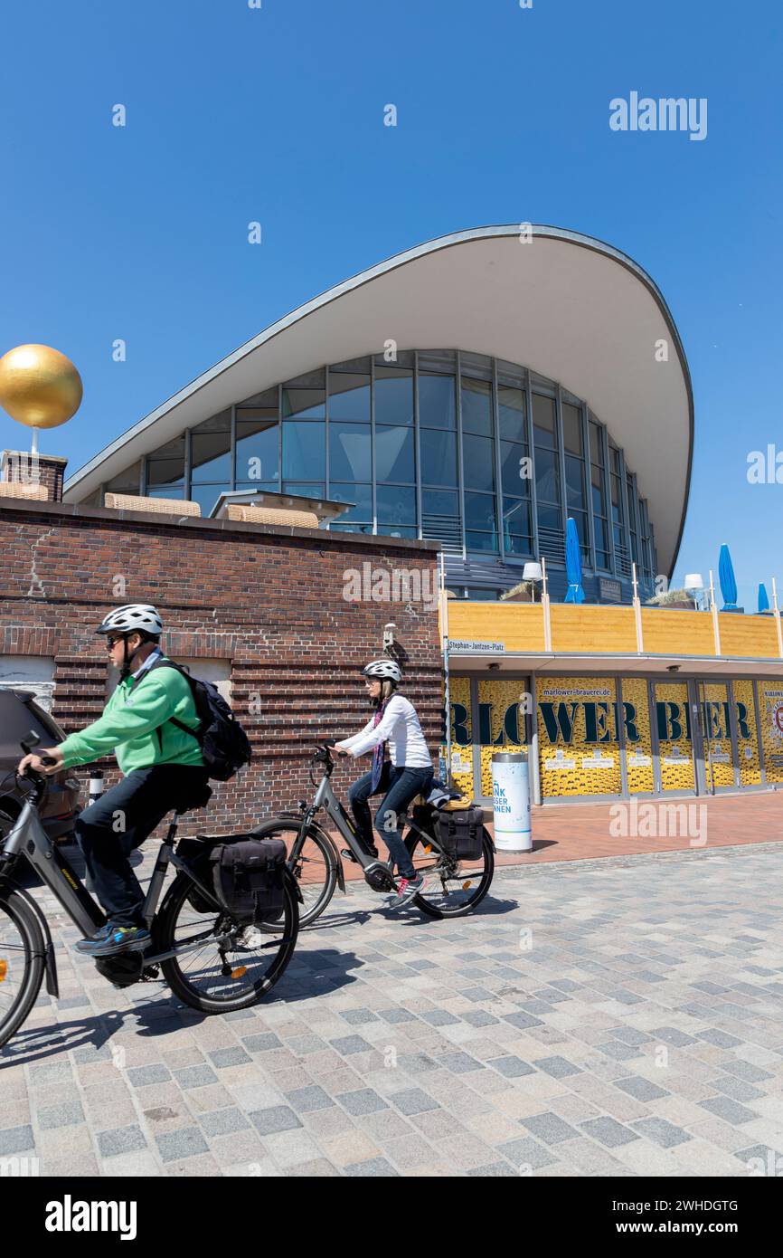 Famous landmarks in nice hi-res stock photography and images - Alamy