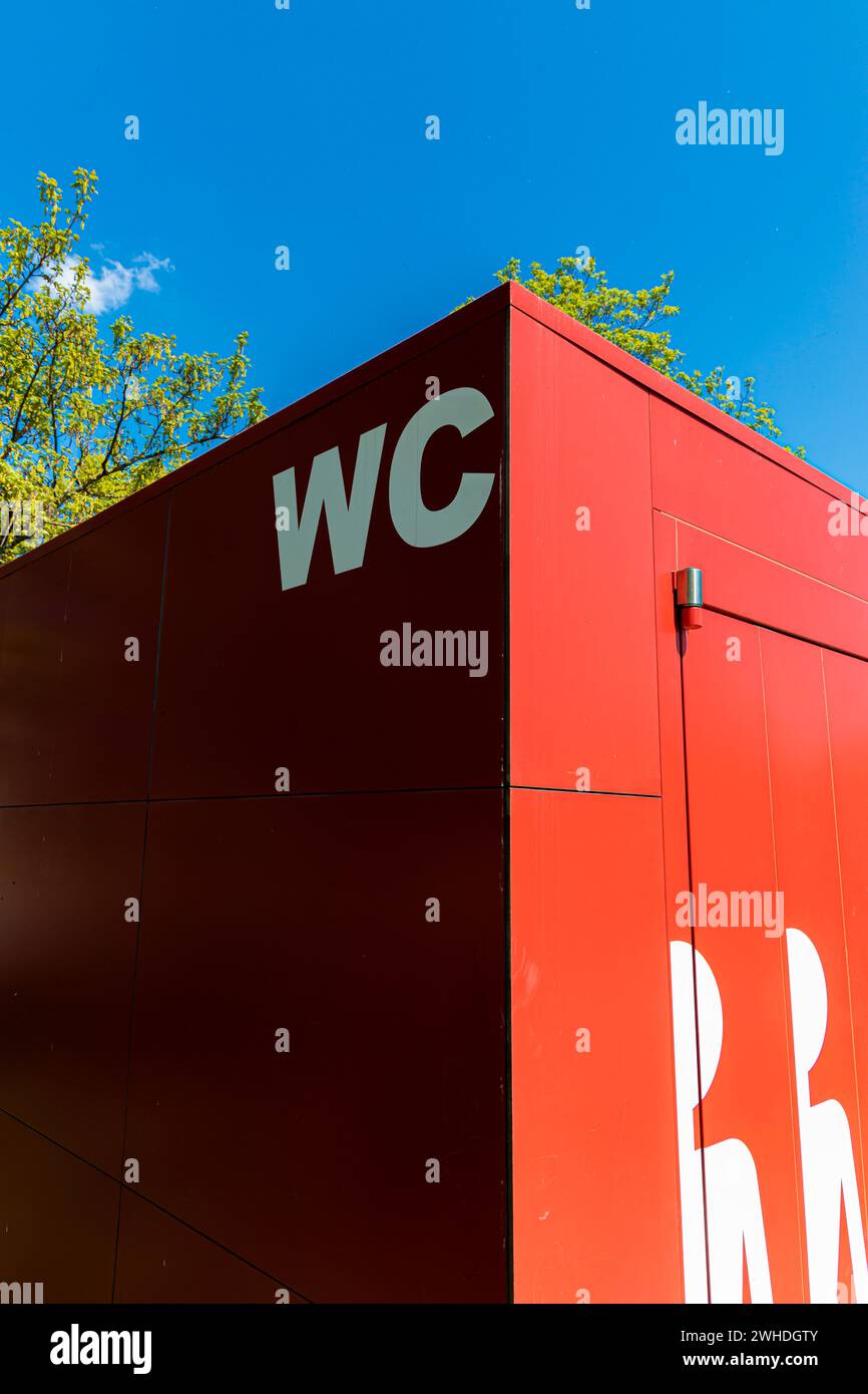 Pictogram toilet red blue hi-res stock photography and images - Alamy