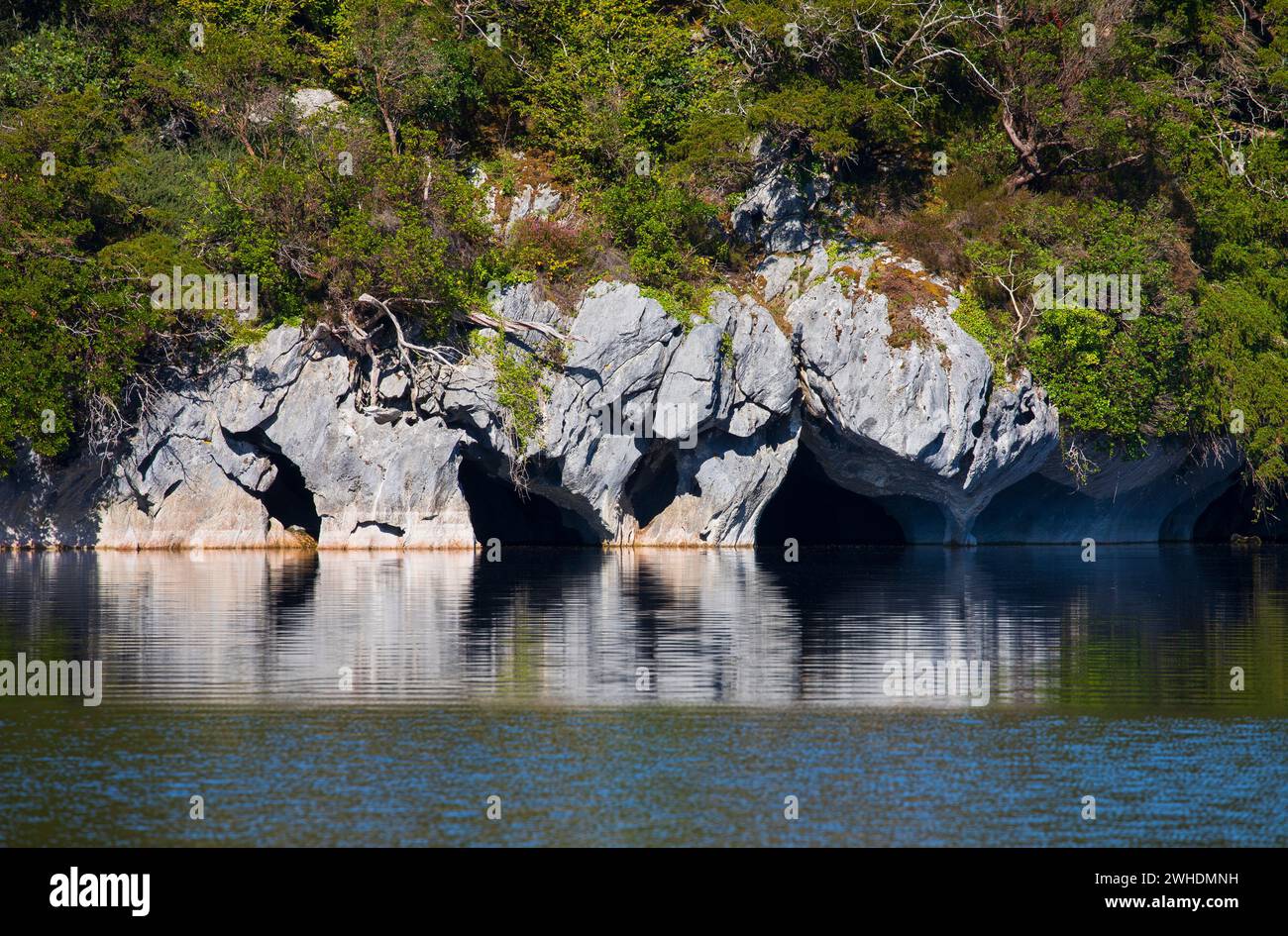 Karst limestone rocks hi-res stock photography and images - Alamy