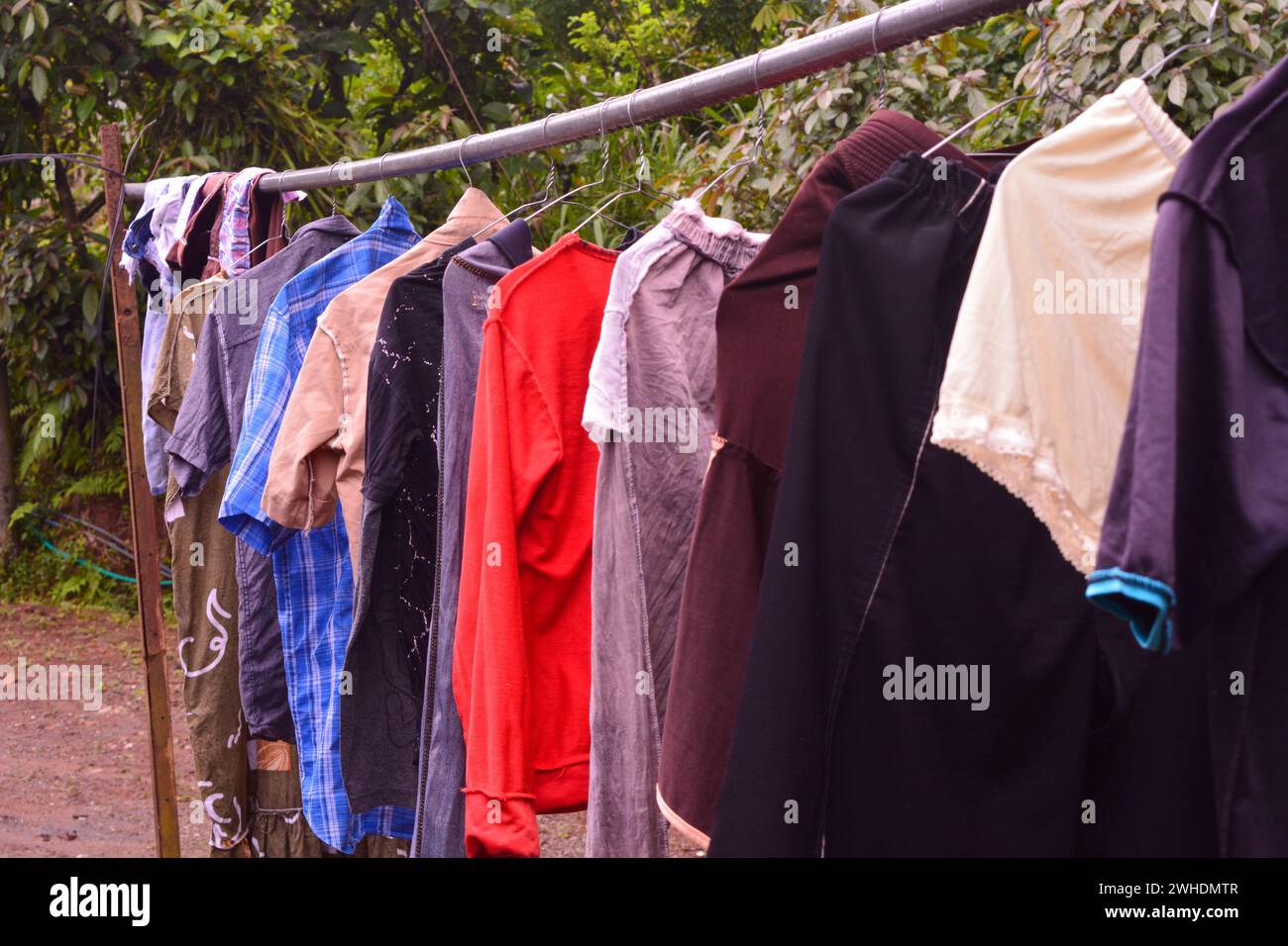 Studio photo clothes line hi-res stock photography and images - Alamy