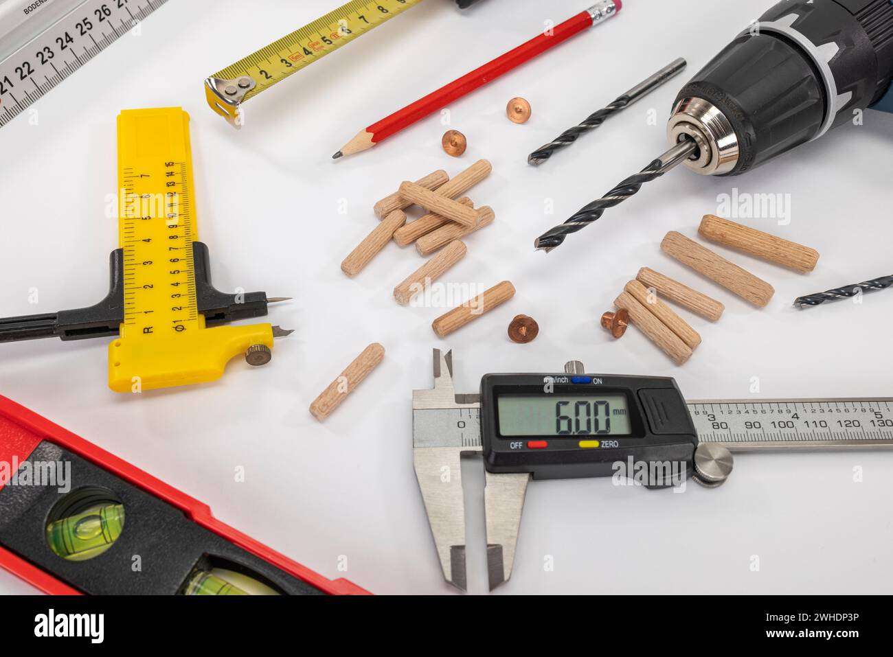 Dowel points hi-res stock photography and images - Alamy