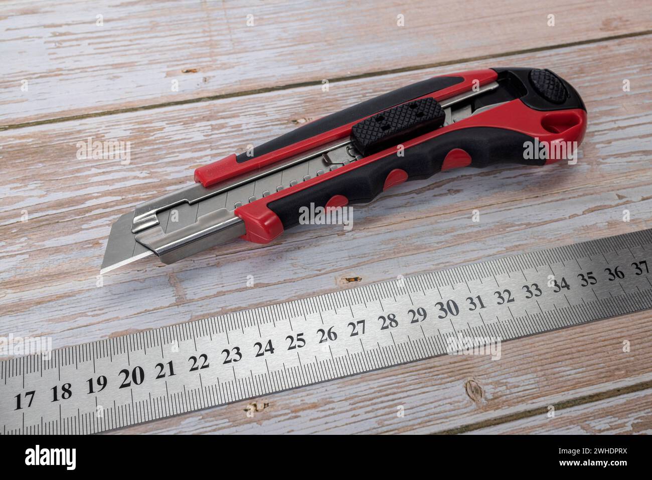 Mm ruler hi-res stock photography and images - Alamy