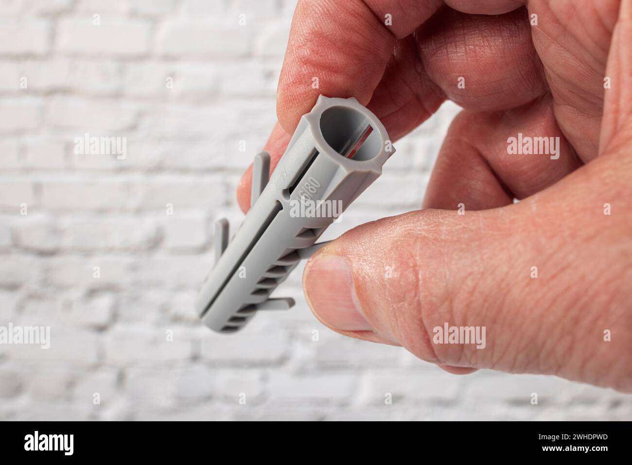 ö€°nnerhand holds TOX spreader ö¸bel ëBarracudaë in his hand, detail ...