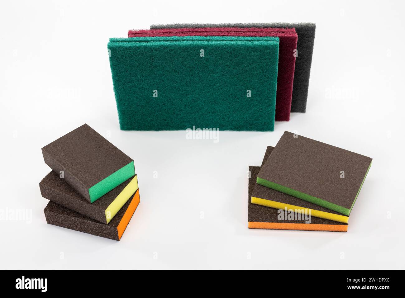 Various sanding sponges, sanding fleece, sizes, grits, structures ...