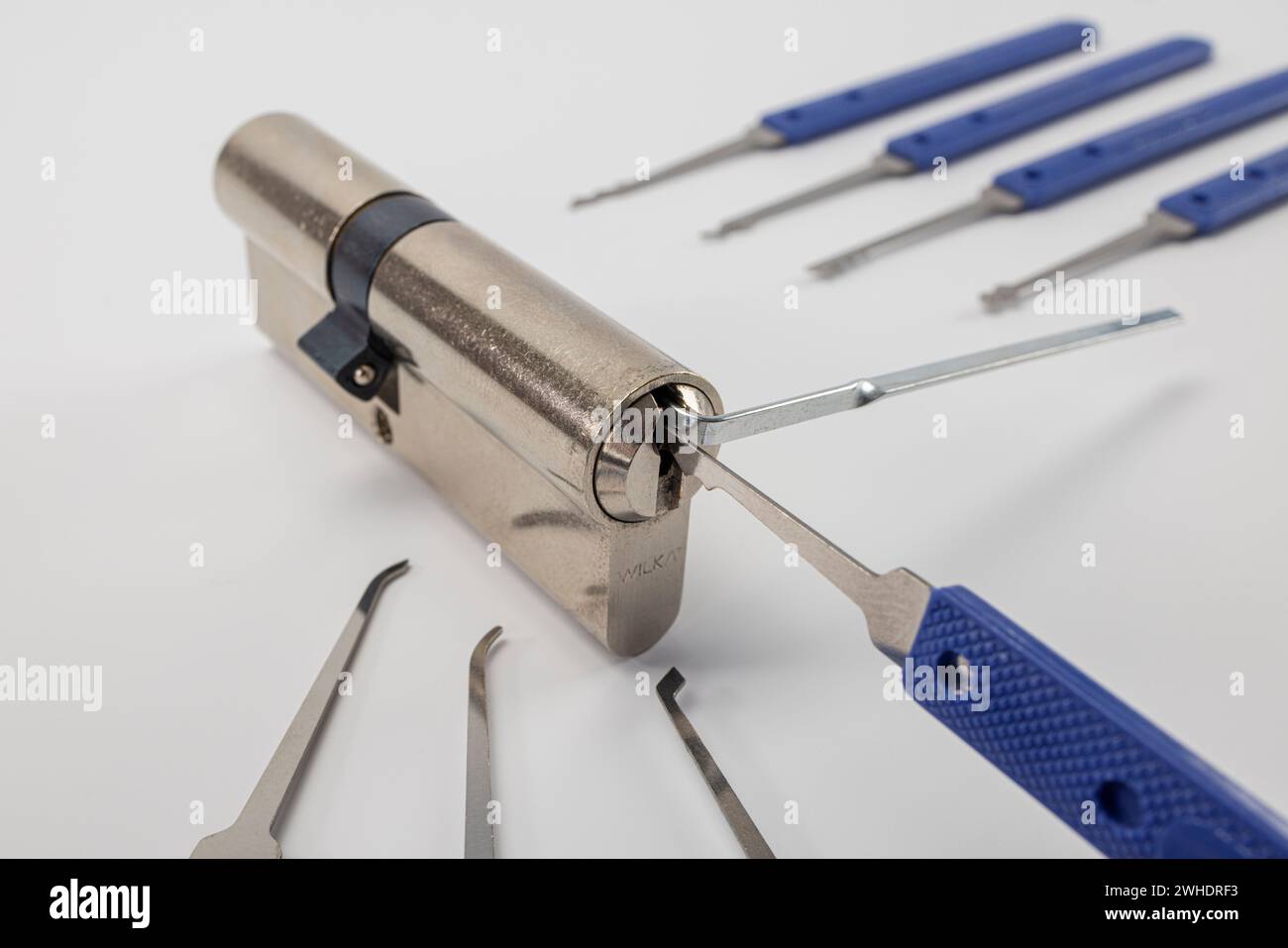 Lock pick set, tools for opening locks, metal cylinder lock, white ...