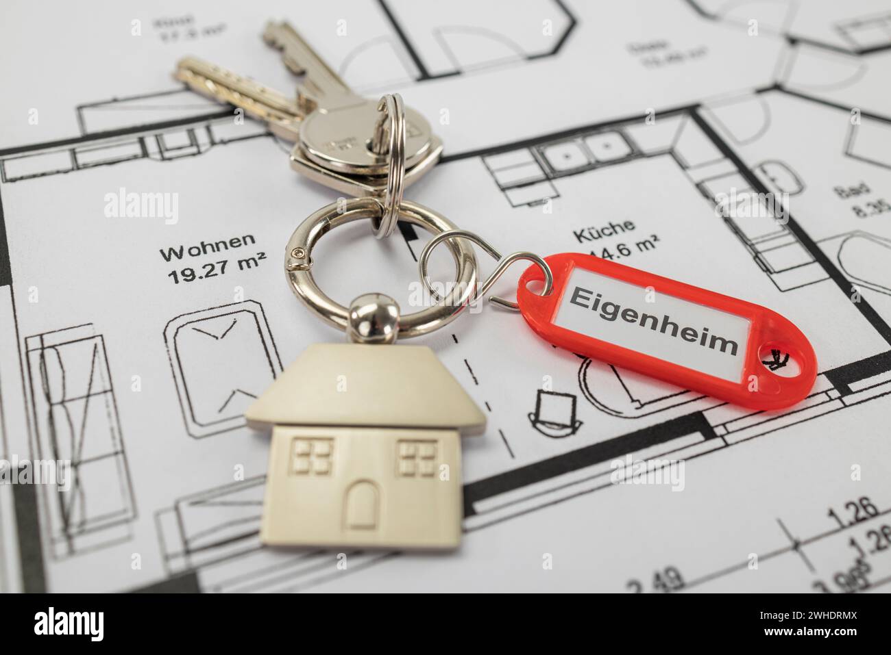 Floor plan, key ring with metal key ring house, red key ring, with ...