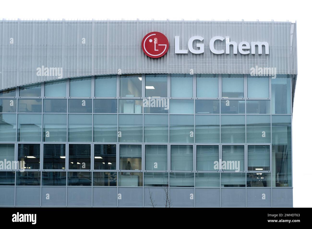LG Chem Petrochemicals Company building, quality materials for ...