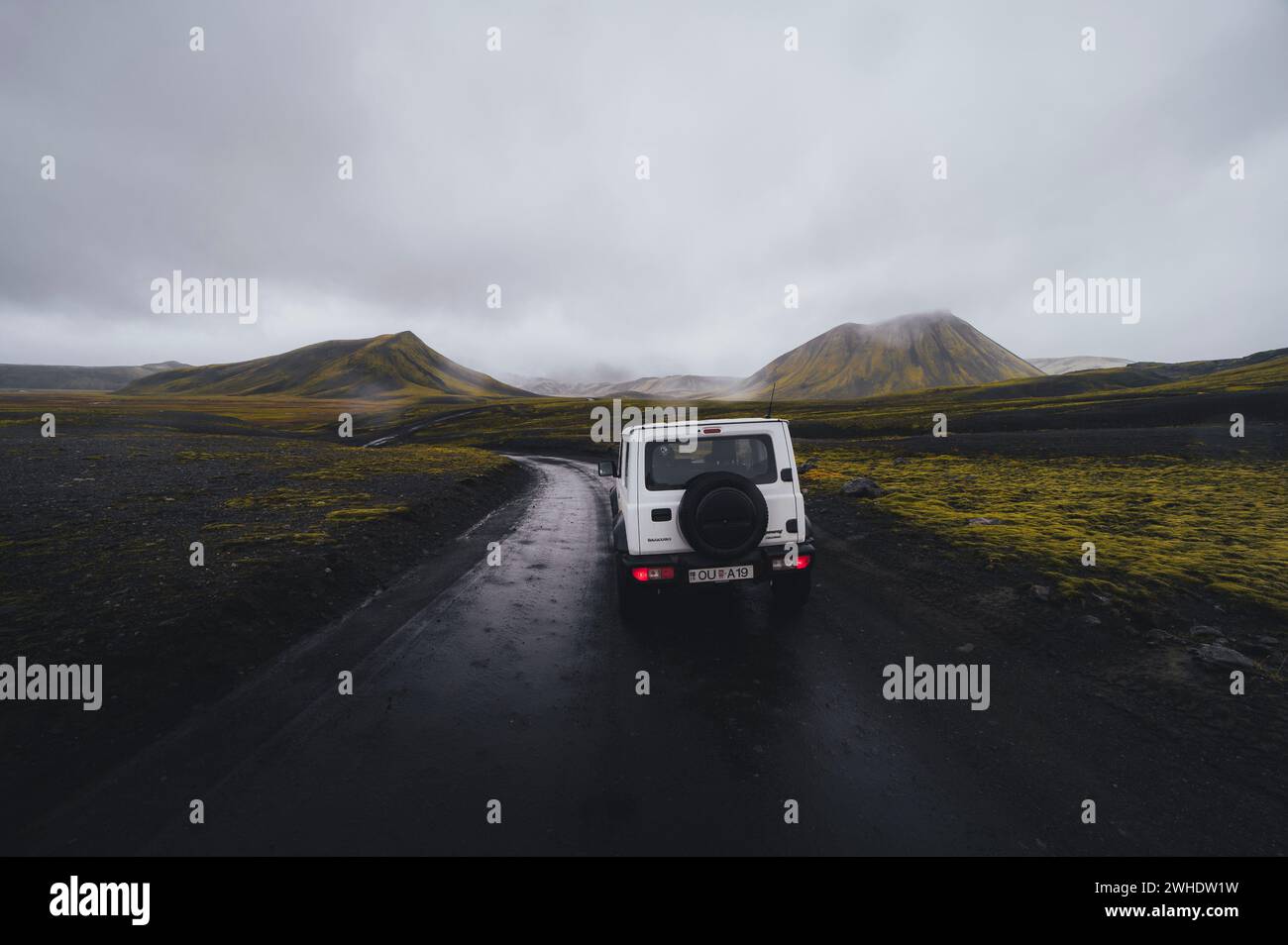 Off road driving in the fjallabak nature reserve hi-res stock ...