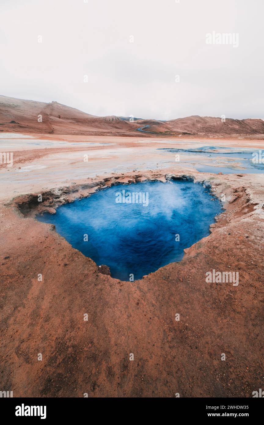 Mud pots, sulphur springs, fumaroles and solfataras in the Hverarönd ...