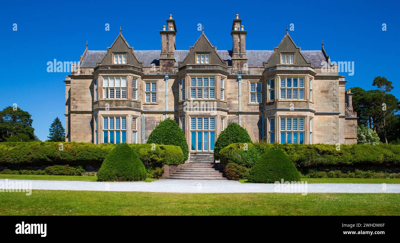 Muckross house national park hi-res stock photography and images - Alamy