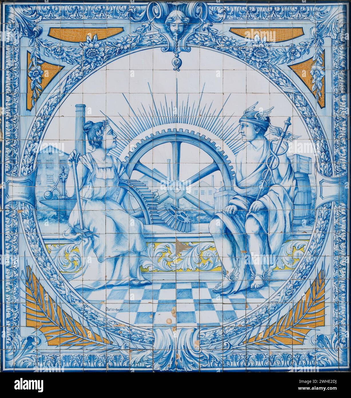 Azulejo style hi-res stock photography and images - Alamy