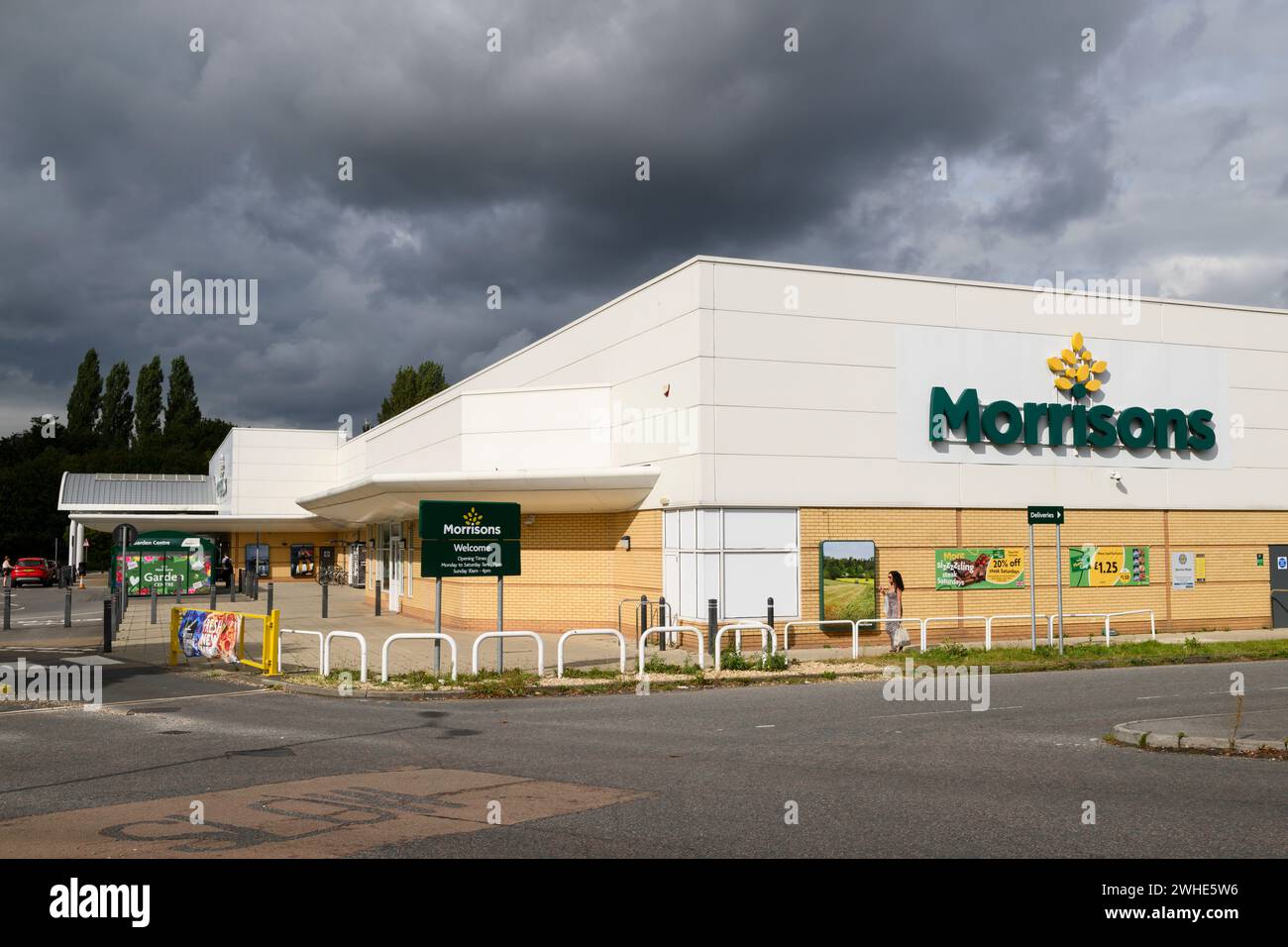 Morrisons supermarket, Worting Road, Basingstoke, Hampshire, UK. 11 Sep ...