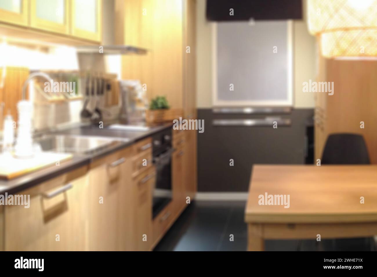 Empty commercial kitchen hi-res stock photography and images - Alamy