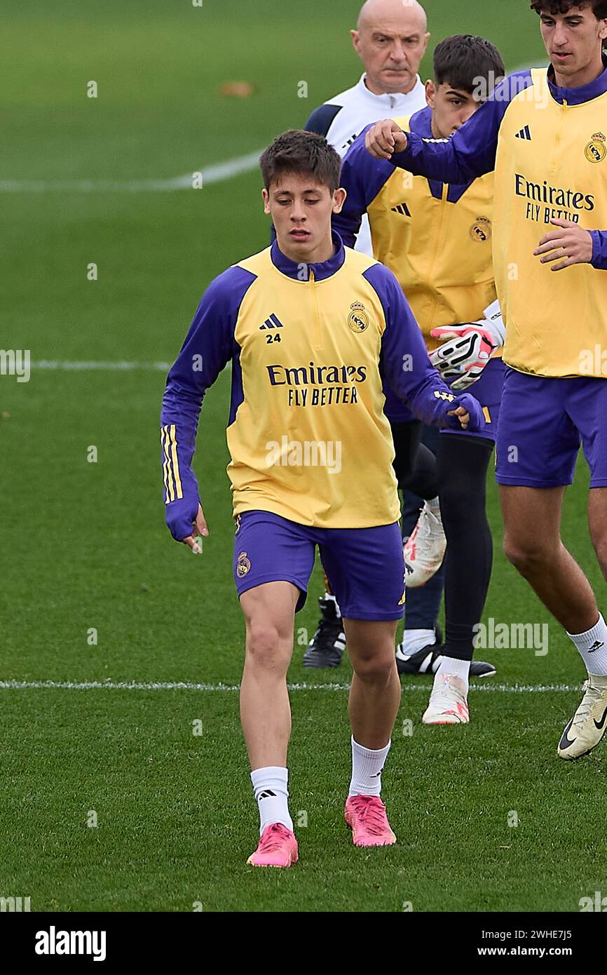 Madrid, Spain. 09th Feb, 2024. Arda Guler of Real Madrid warms up ...