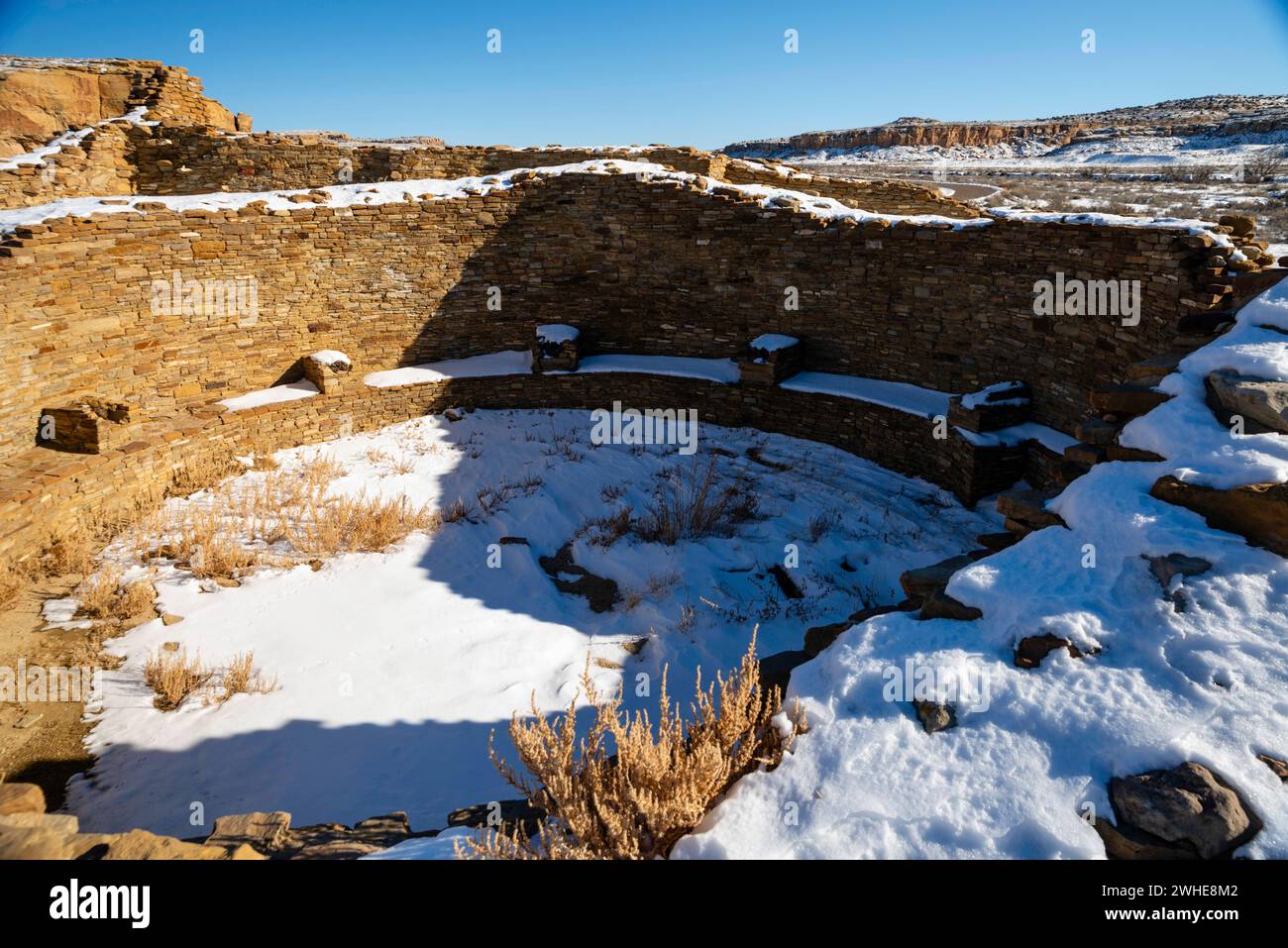 Photograph of Pueblo del Arroyo, Chaco Culture National Historical Site ...