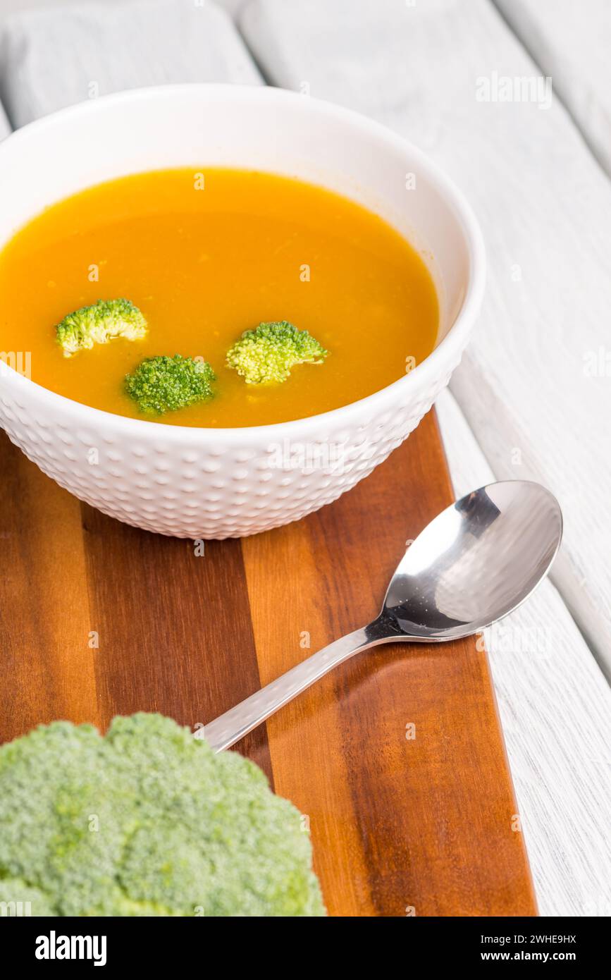 Vegetable cream soup Stock Photo - Alamy